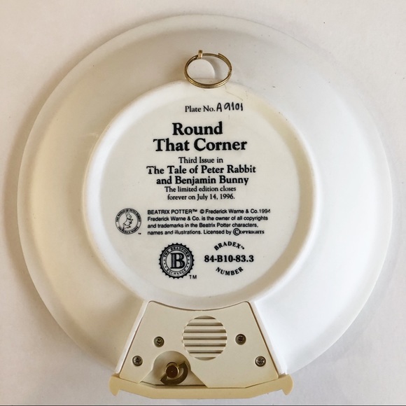 The Bradford Exchange | Accents | Round That Corner 3d Peter Rabbit ...